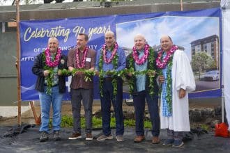 HPHA Groundbreaking for Phase One of Kūhiō Park Low Rises | Governor ...